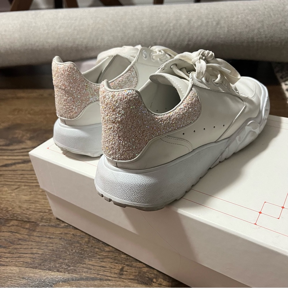 Alexander Mcqueen Pink Glitter Sneakers - Gem